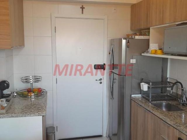 Apartamento de 33m² com 2 quartos