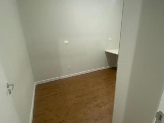 Apartamento de 33m de área para venda na Cidade Ademar