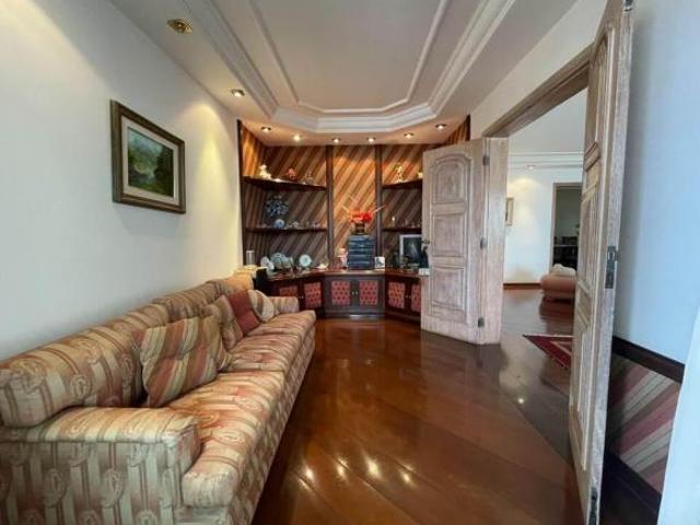 Apartamento de 300 m², 4 quartos em Jardim da Saúde, São Paulo