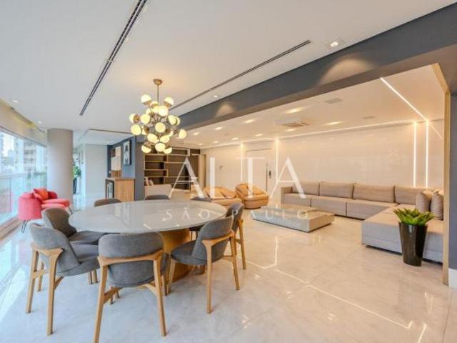 Apartamento de 300m² à venda com 3 suítes e 4 vagas no K by Cyrela Chácara Klabin