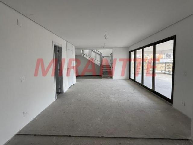 Apartamento de 306m² com 2 quartos