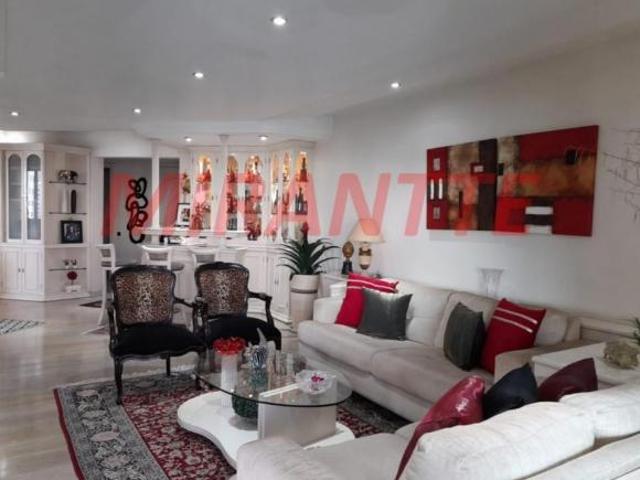 Apartamento de 308m² com 4 quartos