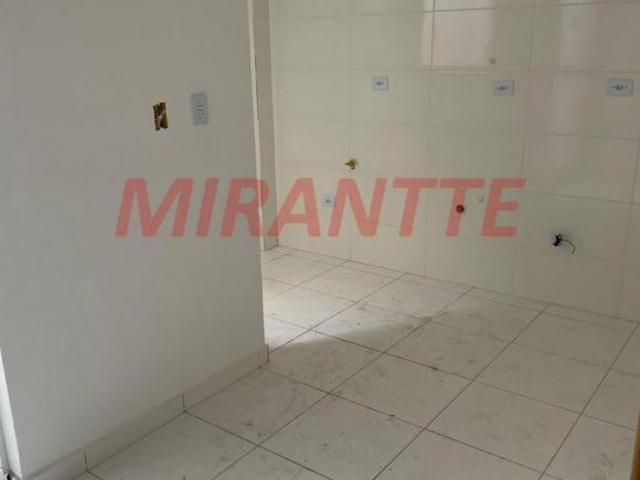 Apartamento de 30m² com 2 quartos