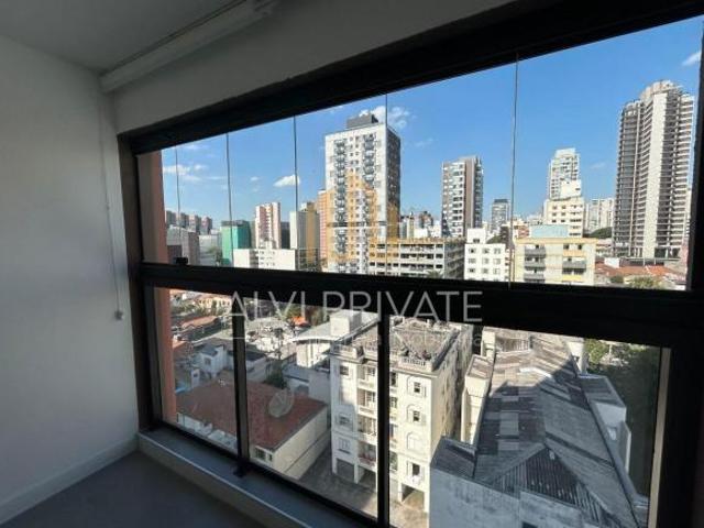 Apartamento de 30m² na Pompeia, 1 dormitório e 1 vaga de garagem