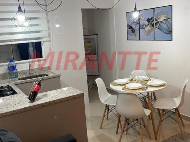 Apartamento de 31.82m² com 1 quartos