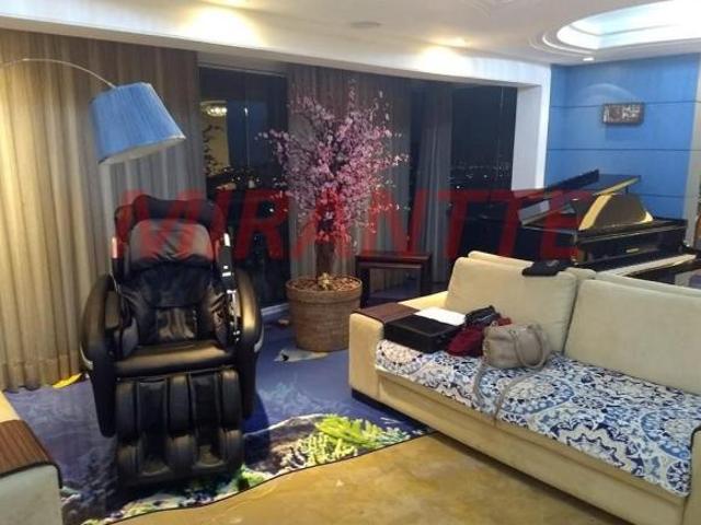 Apartamento de 326m² com 3 quartos
