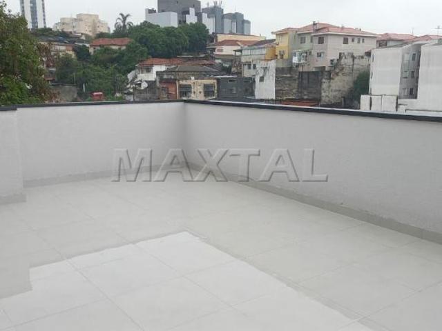 Apartamento de 32 m², 1 dormitório, 1 banheiro, elevador, prédio de 2 andares no Tucuruvi