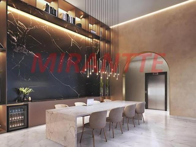 Apartamento de 32m² com 1 quartos