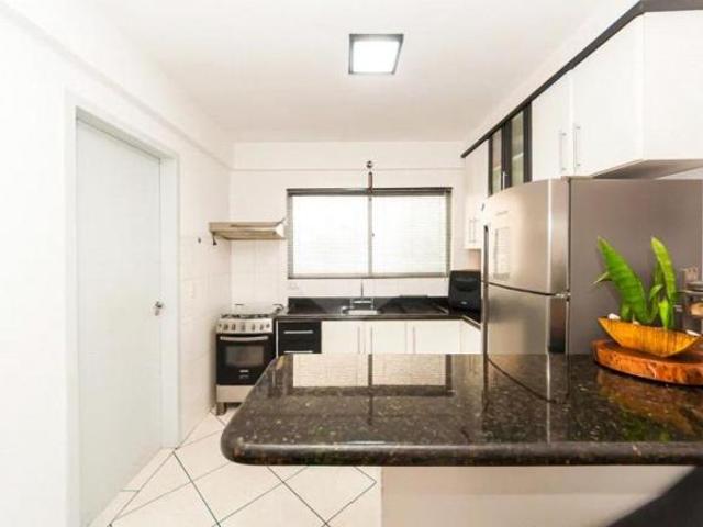 Apartamento de 32m² a venda no Portão