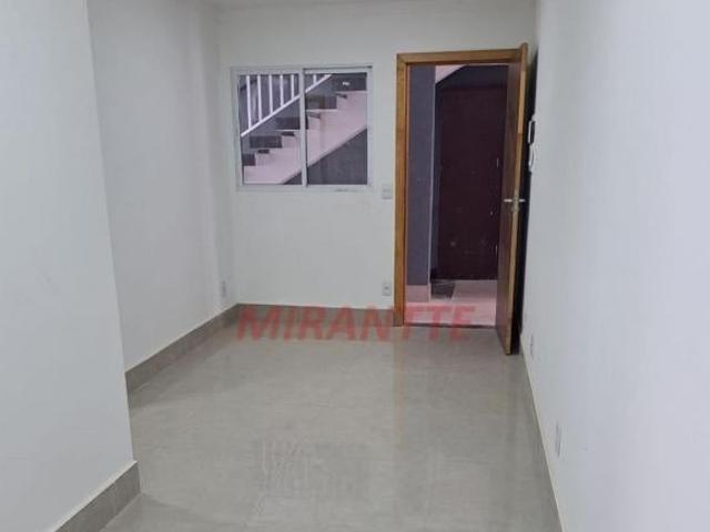 Apartamento de 37.59m² com 2 quartos
