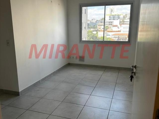 Apartamento de 37m² com 2 quartos