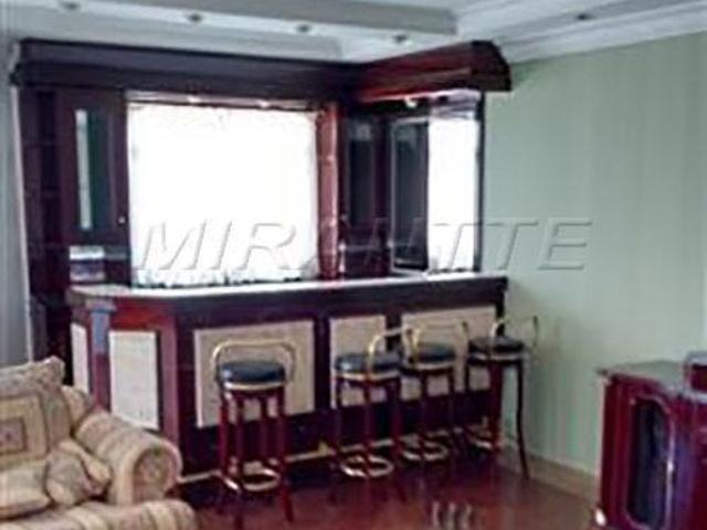 Apartamento de 340m² com 4 quartos