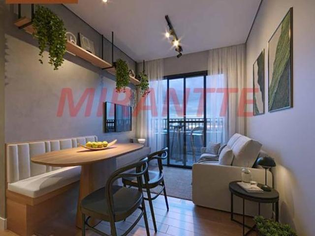 Apartamento de 34m² com 2 quartos