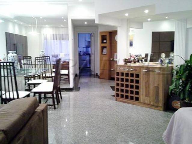 Apartamento de 350m² com 4 quartos