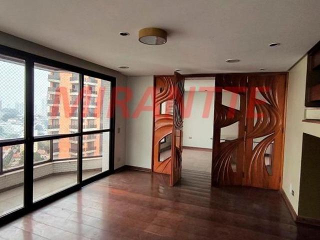 Apartamento de 350m² com 5 quartos