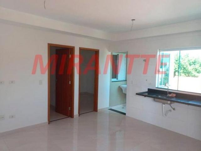 Apartamento de 35m² com 2 quartos
