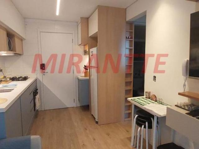 Apartamento de 35m² com 2 quartos