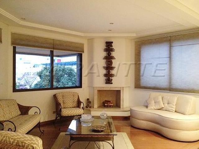 Apartamento de 365m² com 4 quartos