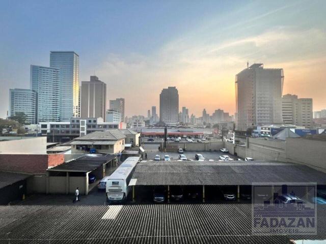 Apartamento de 36 m² na Mariano Torres Centro Curitiba PR, aluguel por R$ 1.450/mês