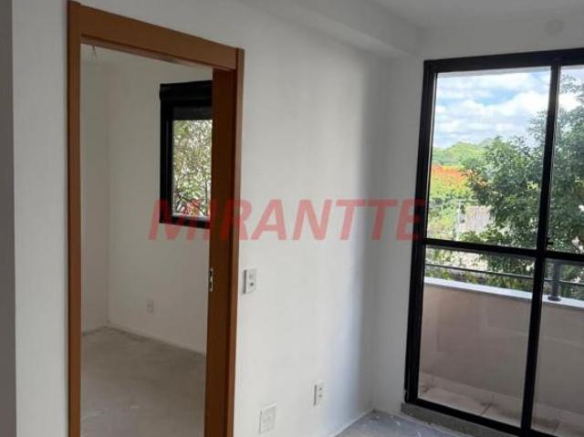 Apartamento de 36m² com 2 quartos