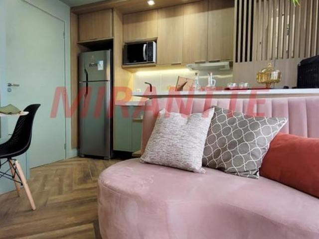 Apartamento de 36m² com 2 quartos