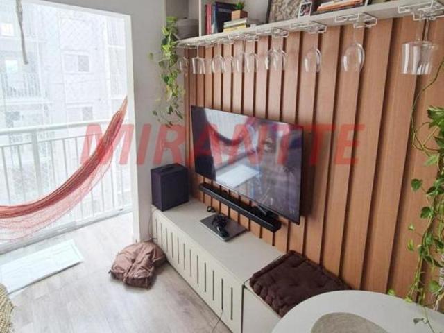 Apartamento de 36m² com 2 quartos