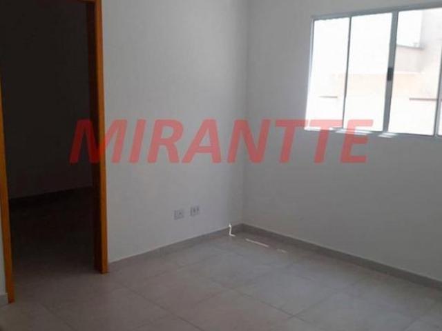 Apartamento de 36m² com 2 quartos