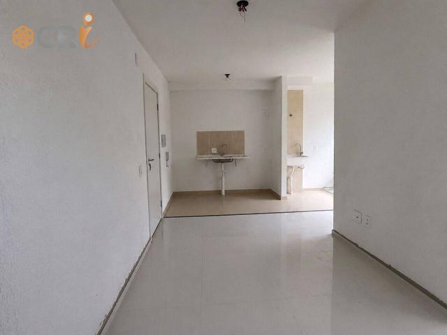Apartamento de 38 m² na Projetada A Lagoa Redonda Fortaleza CE, aluguel por R$ 800/mês