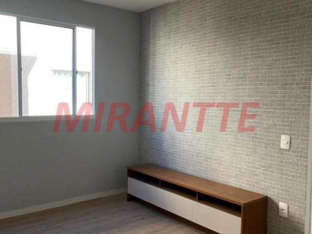 Apartamento de 38m² com 2 quartos