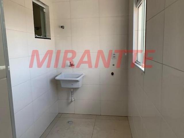 Apartamento de 38m² com 2 quartos