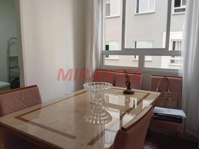 Apartamento de 38m² com 2 quartos
