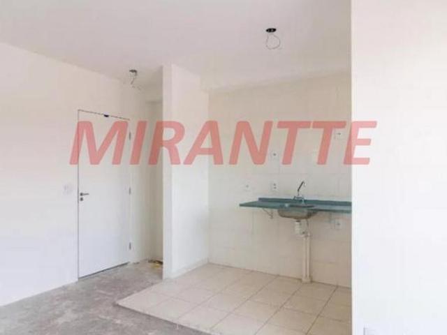 Apartamento de 38m² com 2 quartos