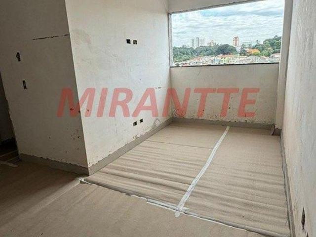 Apartamento de 38m² com 2 quartos
