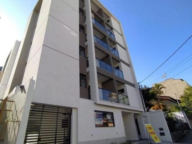 Apartamento de 38m² no bairro Paineiras, em Juiz de Fora