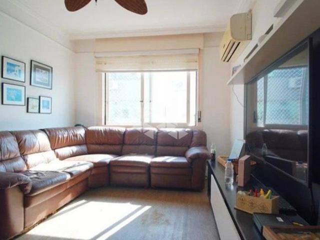Apartamento de 3 dorm totalmente reformado e mobiliado, pronto para morar!