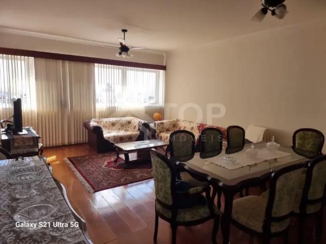 Apartamento de 3 dormitórios no Centro de São Carlos Para venda e locação!