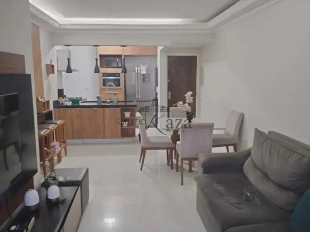 Apartamento de 3 dormitórios! Centro!