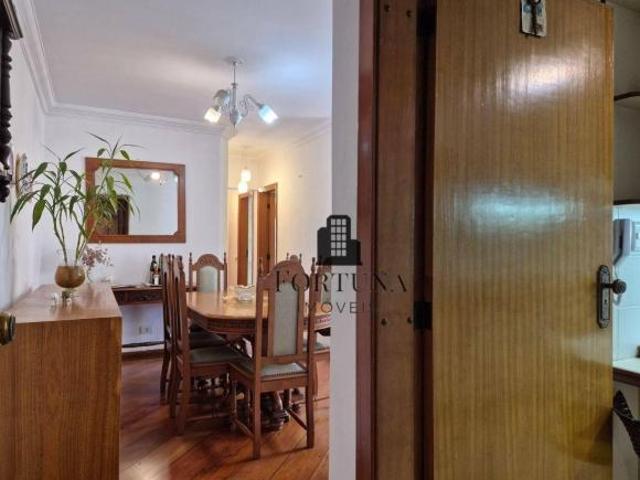 Apartamento de 3 dormitórios mais quarto serviço com 93 m²