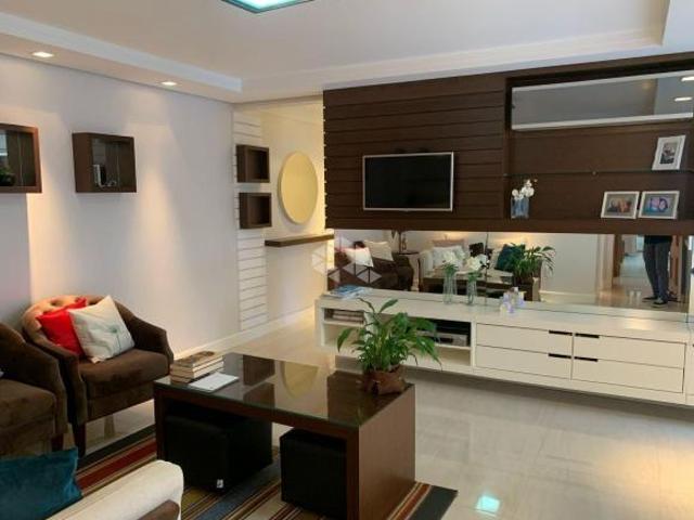 Apartamento de 3 dormitórios no bairro Tristeza Porto Alegre