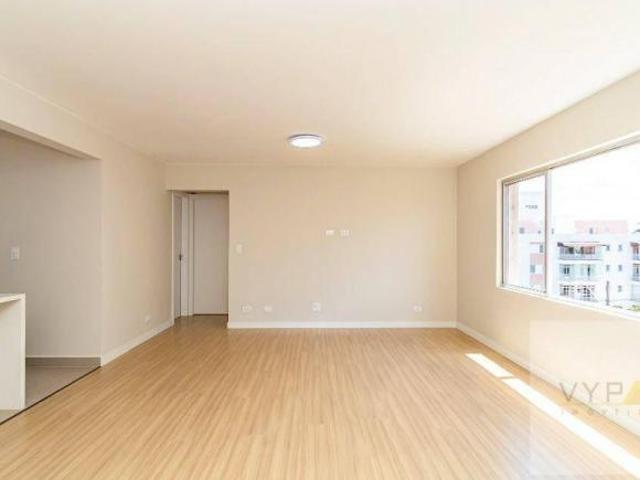 Apartamento de 3 dormitórios no Bairro Ahú