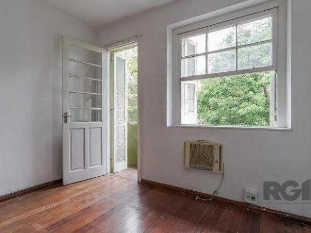 Apartamento de 3 dormitórios no bairro Auxiliadora