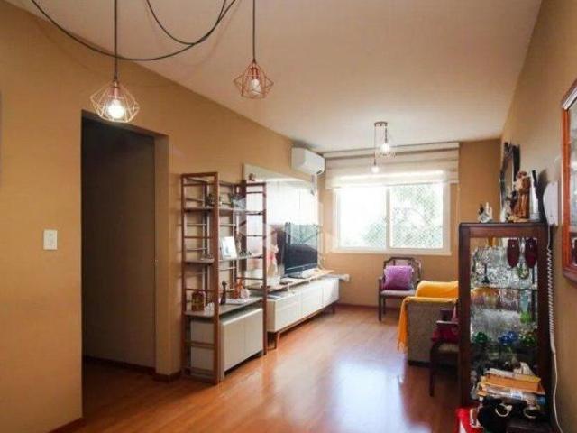 Apartamento de 3 dormitórios no coração do bairro Tristeza!