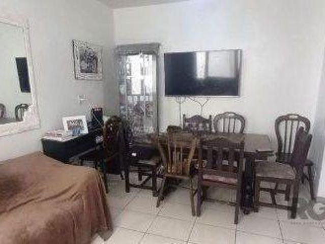Apartamento de 3 dormitórios no Jardim do Salso