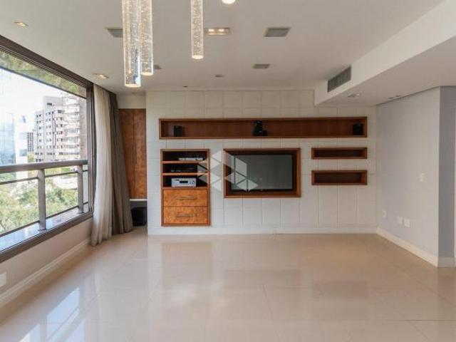 Apartamento de 3 dormitórios no Petrópolis Unique Place