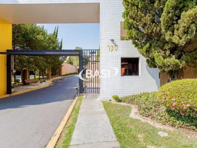 Apartamento de 3 dormitorios a Venda no Abranches com Vista para o Portal do Parque Tangua
