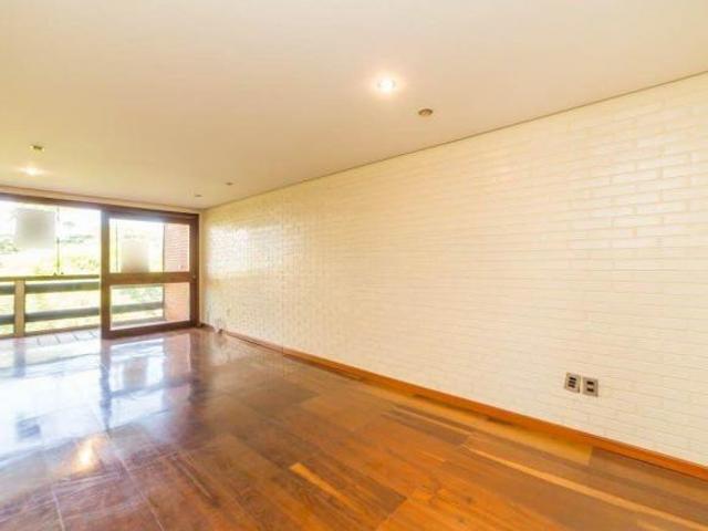 Apartamento de 3 dormitórios à venda no Bairro Auxiliadora, Porto Alegre