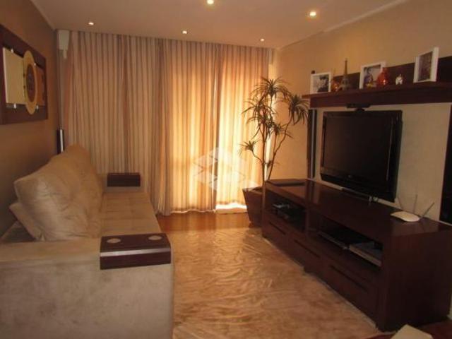 Apartamento de 3 dormitórios à venda no bairro Jardim Lindóia Porto Alegre