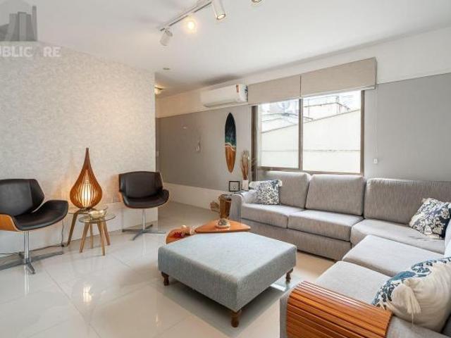 Apartamento de 3 dormitórios com 1 suíte, semimobiliado