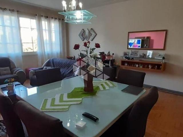 Apartamento de 3 dormitórios, com 1 vaga, no bairro Santa Cecília