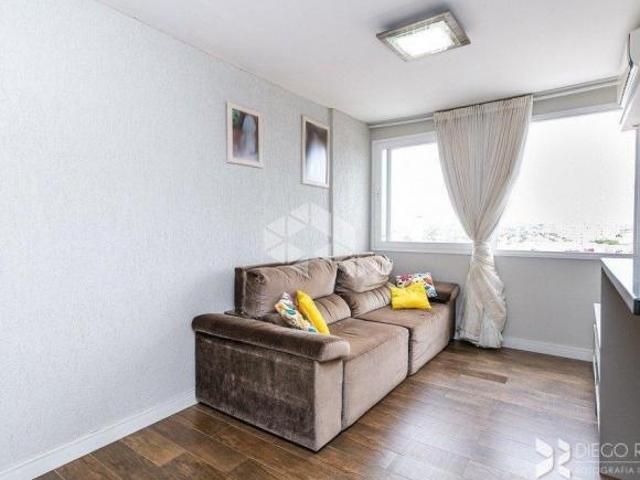 Apartamento de 3 Dormitórios com 2 Vagas no Bairro Humaita, em Porto Alegre